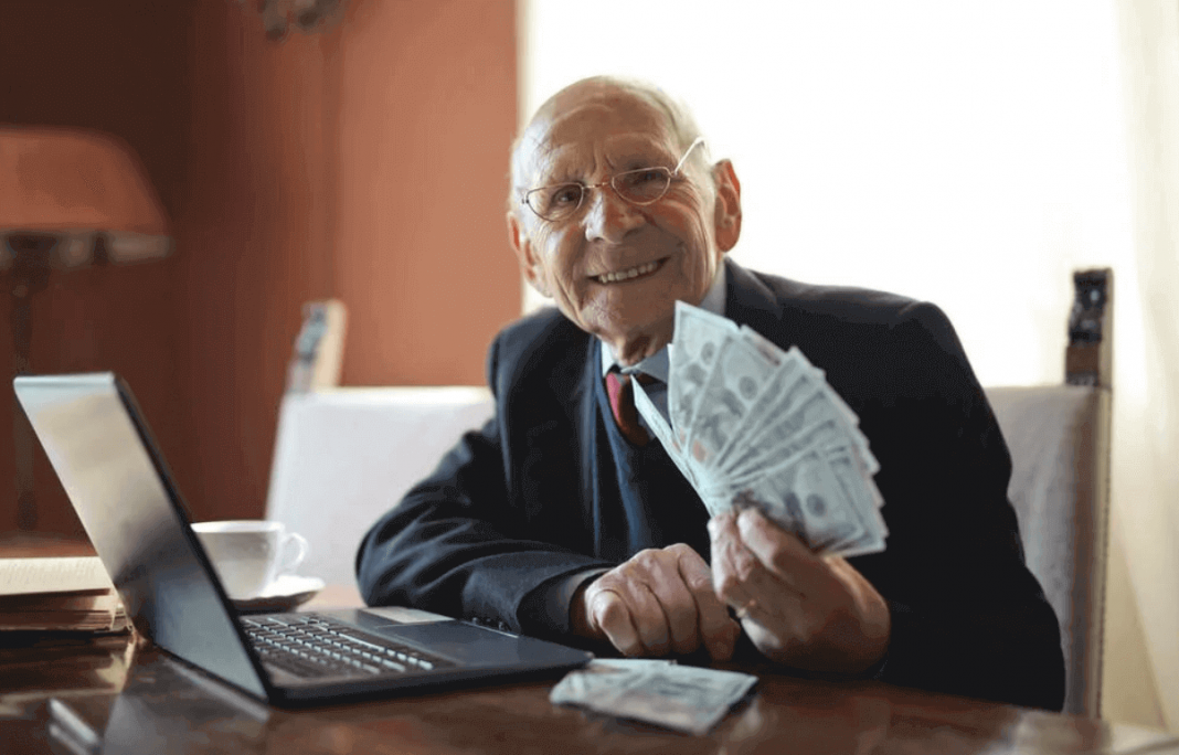 The Different Ways People Use The Internet To Get Passive Income ...